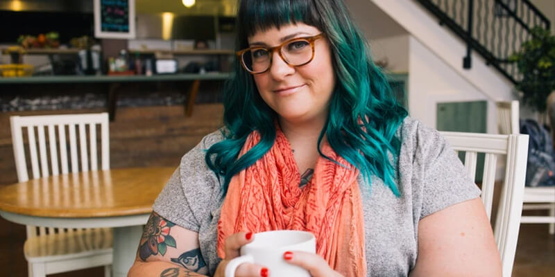 Amber Karnes: Body Positive Yoga - Mindful Strength